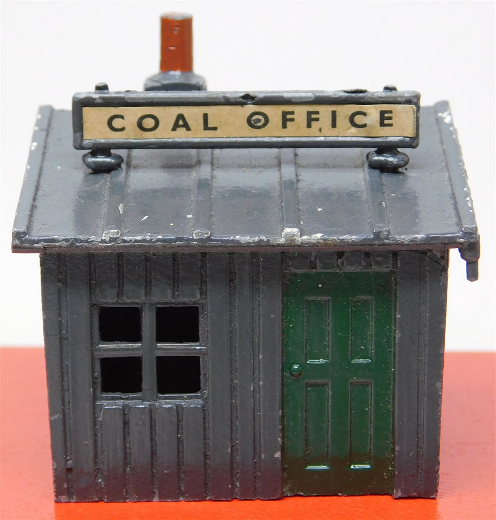 Elaine's Trains - Master Models Coal Office