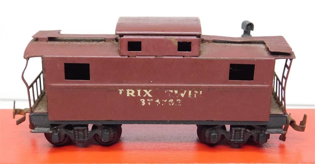 Elaine's Trains - Trix Twin Vintage American caboose